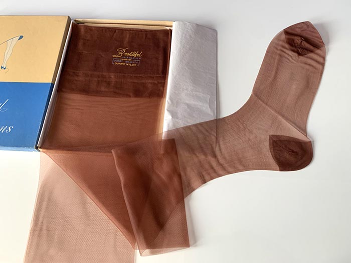 Beautiful Hosiery Vintage US Nylon Stockings RHT 10,5 M - Legsware-Shop
